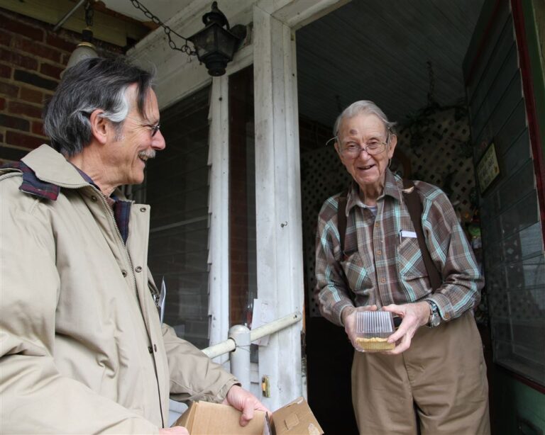 Volunteer – Silver Spring Village